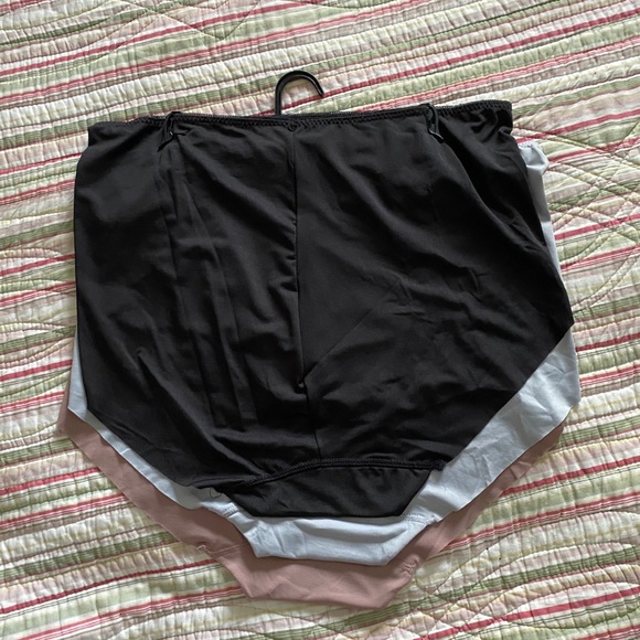 Rene Rofe | Intimates & Sleepwear | Nwt Fit Ren Rofe Light Control ...